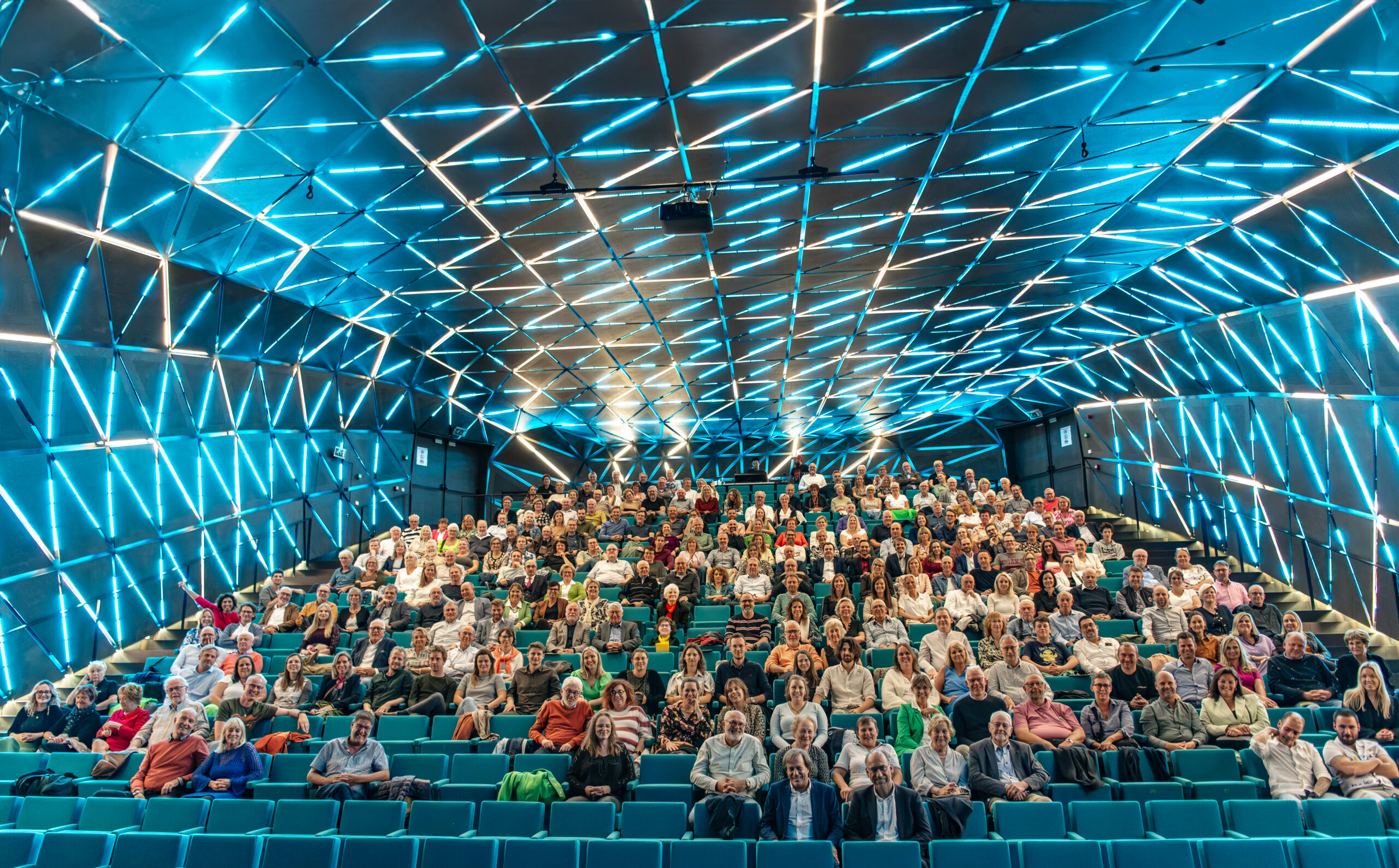 Eeuwfeest VTI Oostende schot in de roos - VTI Oostende